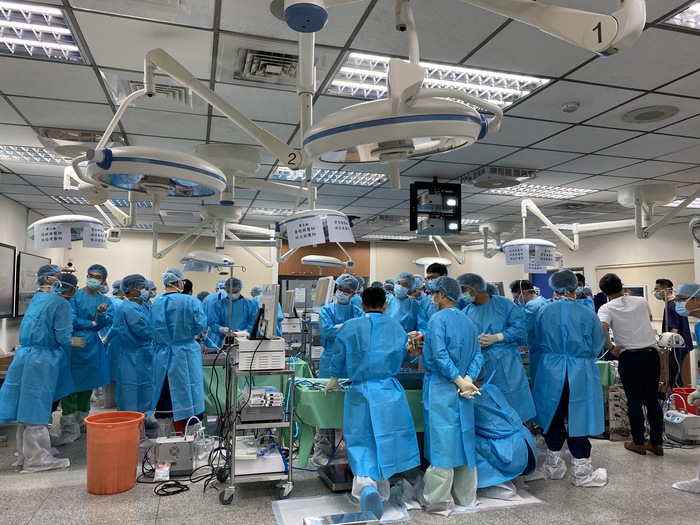 111.04.16 Advanced Shoulder Course SCR ( Superior Capsular ...