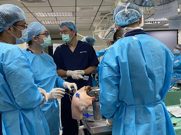 111.04.16 Advanced Shoulder Course SCR ( Superior Capsular ...